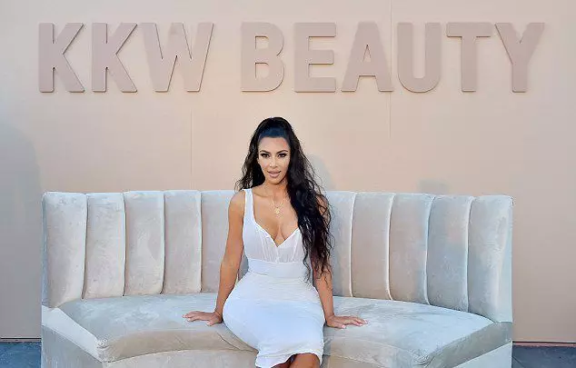 Kim Kardashian KKW Bukuri