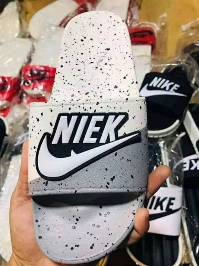 Shlopki Nike.