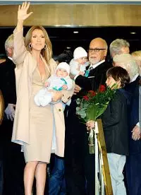 Celine Dion con il marito e due gemelli