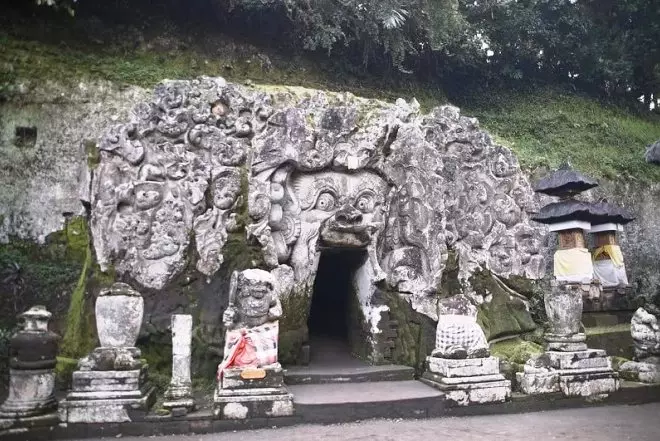 Elephant Cave in Ubud