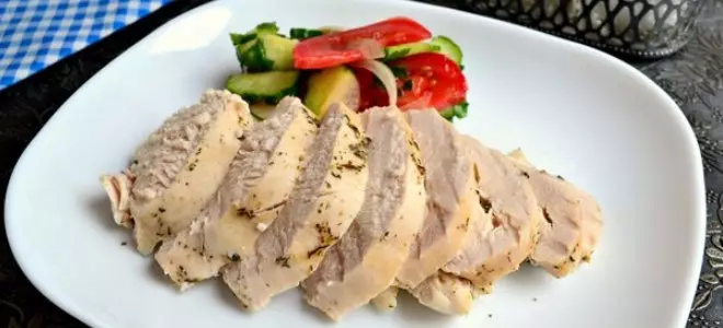 Filet de poulet pour un couple dans une mijoteuse