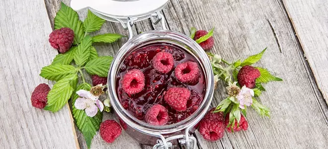 Raspberry Jam v krušni izdelovalcu