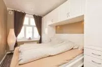 Klappschränke für Schlafzimmer1