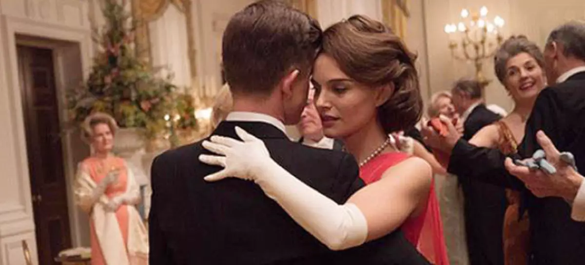 Natalie Portman Am Bild vum Jacqueline Kennedy am Film "Jackie"