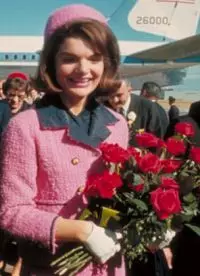 Inseoidh an scannán beathaisnéise faoi shaol Jacqueline Kennedy tar éis dúnmharú a fir chéile