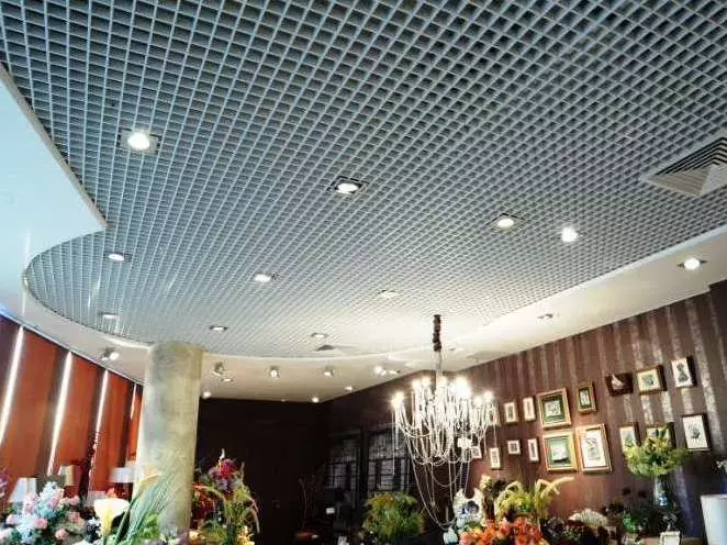 Grilyato Ceiling - Taybetmendiyên