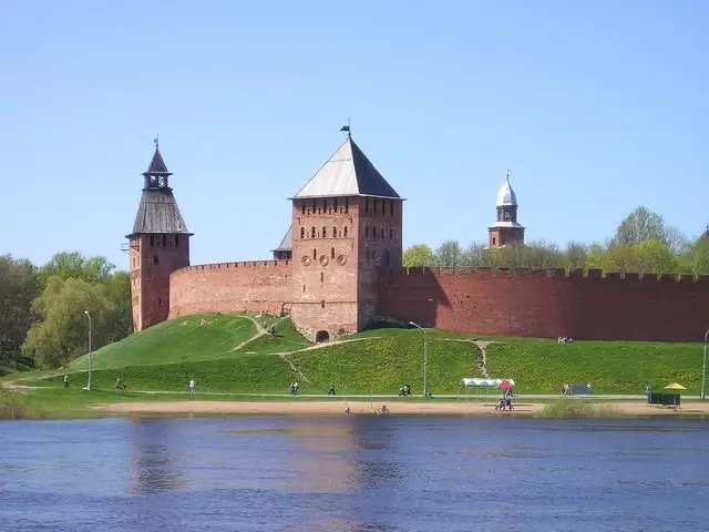 Veliky Novgorod - ატრაქციონები