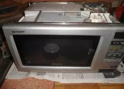 Microwave سەۋەبلەرنى ئىسسىق بولمايدۇ