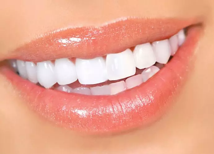 Whitening Strips für Zähne