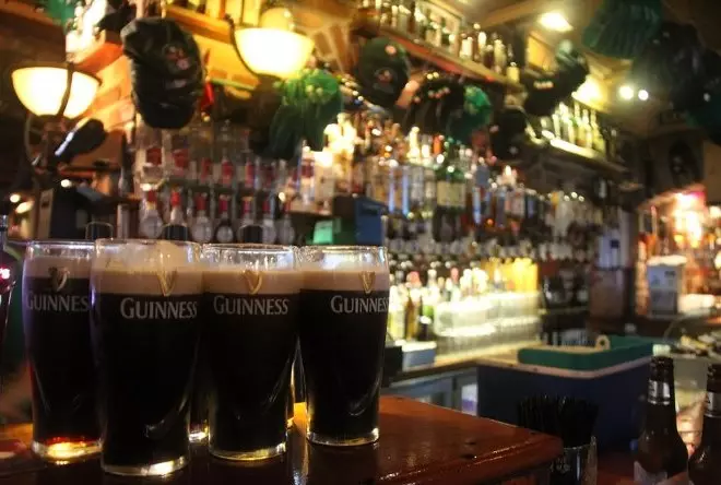 Fil-pub Irlandiż.