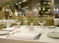 Hotel Restaurant רעאַל רעסטאָראַן