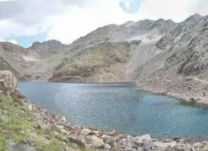 Езеро Етани Негро