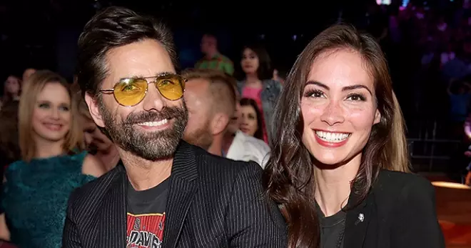 Star "ambulans" John Stamos membuat kalimat dari aktris muda Catelin McHew