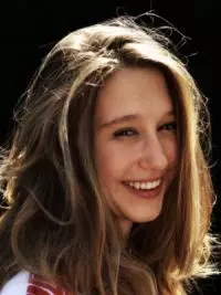 Taisza farmiga.