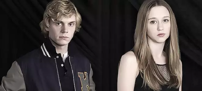 Evan Peters ma Taisza Farmag