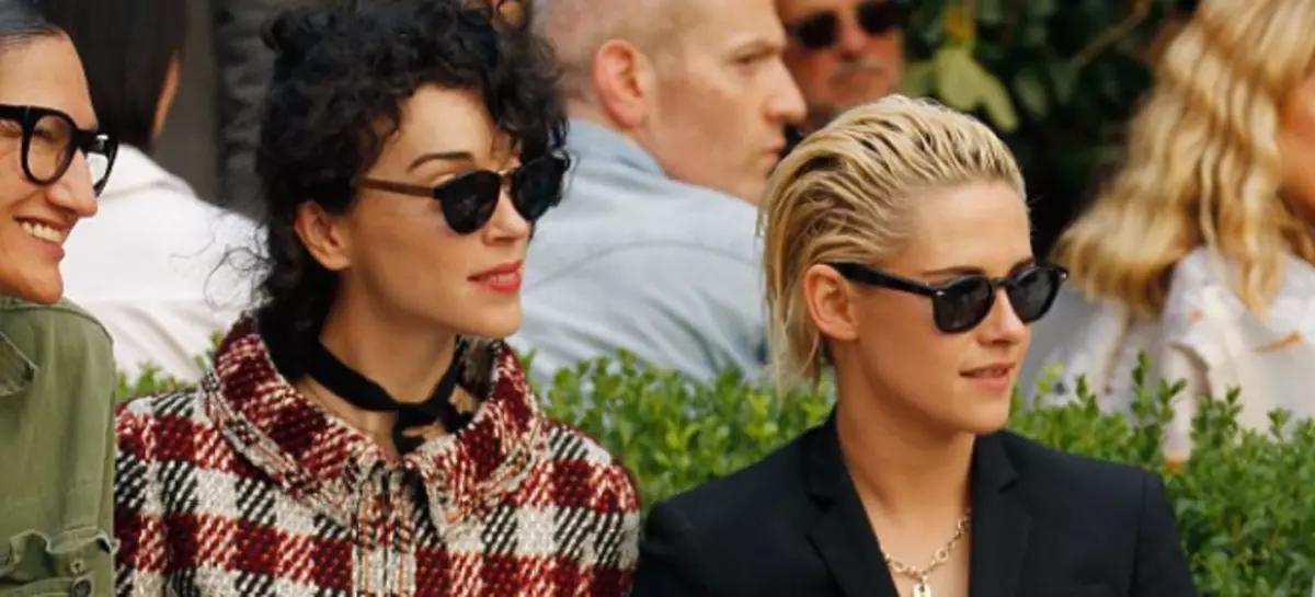 Kristen Stewart in Annie Clark je prvi objavil skupaj