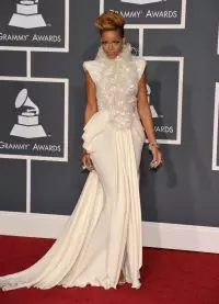 Rihanna - $ 26 miljoen