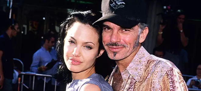 Billy Bob Thornton ในนิตยสาร Playboy: เซสชั่นภาพถ่ายและการรับรู้เกี่ยวกับคิว Jolie Pitt