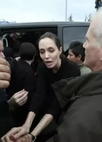 Angelina Jolie nunha viaxe na misión da ONU