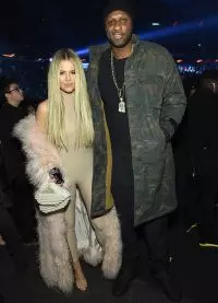 Chlochoe Cardashian用前球員NBA Lamar Odomom提起離婚