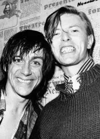 Iggy pop with saaxiibkaa David Bowie