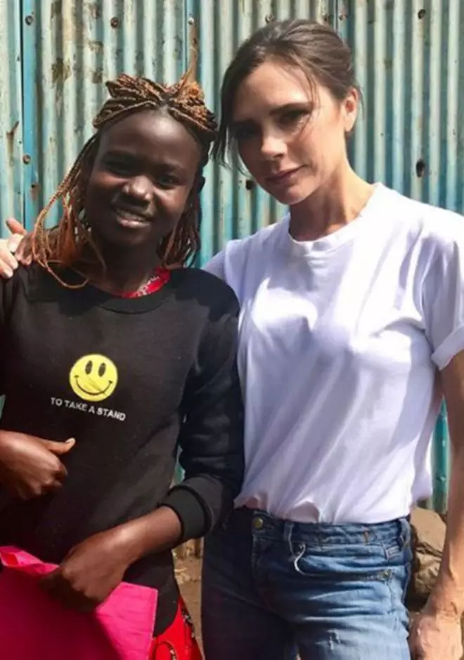 Beckham dengan seorang gadis dari Kenya