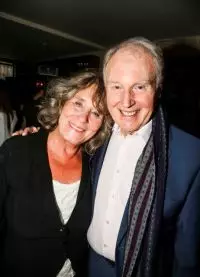 Tim Pigott-Smith und Margo Lakester