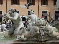 Trevi mancur di Rome1