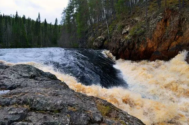 A legteljesebb (kyututenák)