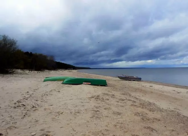 White Dune - สถานที่ห่างไกลพร้อมคลัสเตอร์ทรายขนาดใหญ่