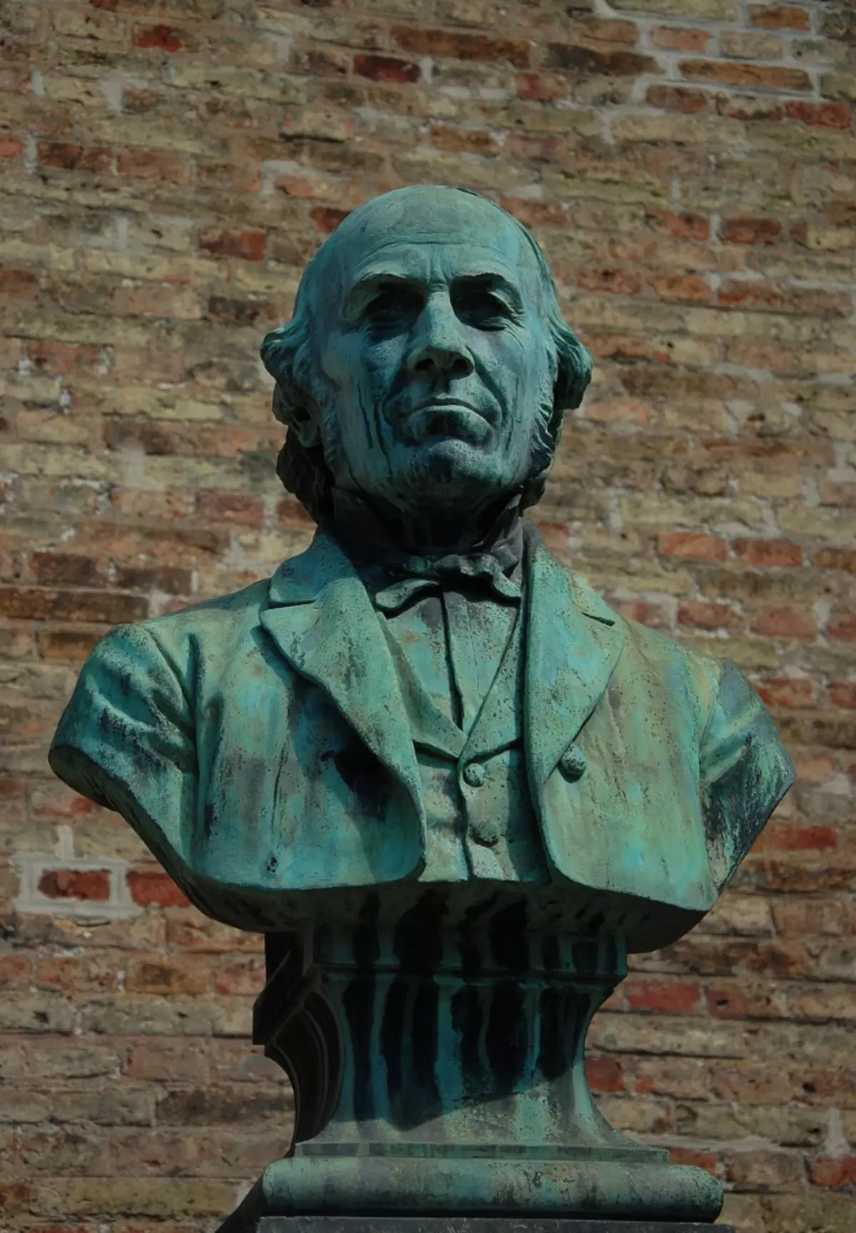 Bust Ludwig Matias Lindeman.