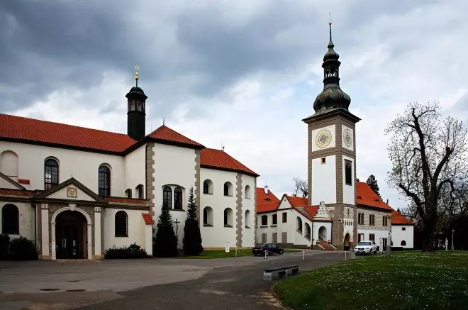 Zbraslavsky Castle