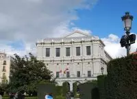 Istana Diraja