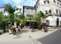 Stone Town Cafe B & B