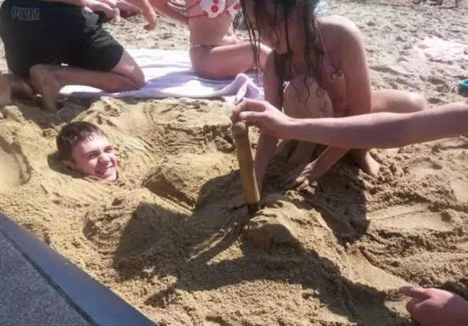 Toe hardloop in die sand