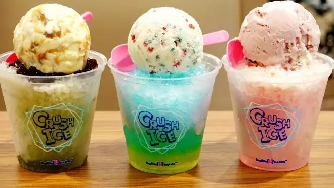 Ihe ọ drinkụ drinkụ oyi ma ọ bụ ice cream