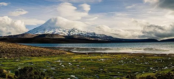 Danau Chungara.