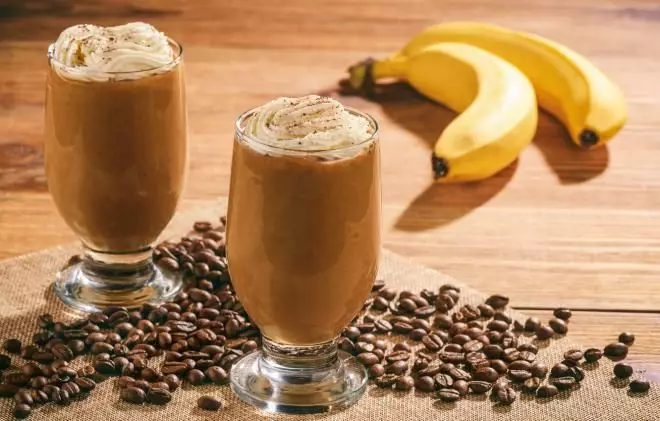 Caffè con banana.