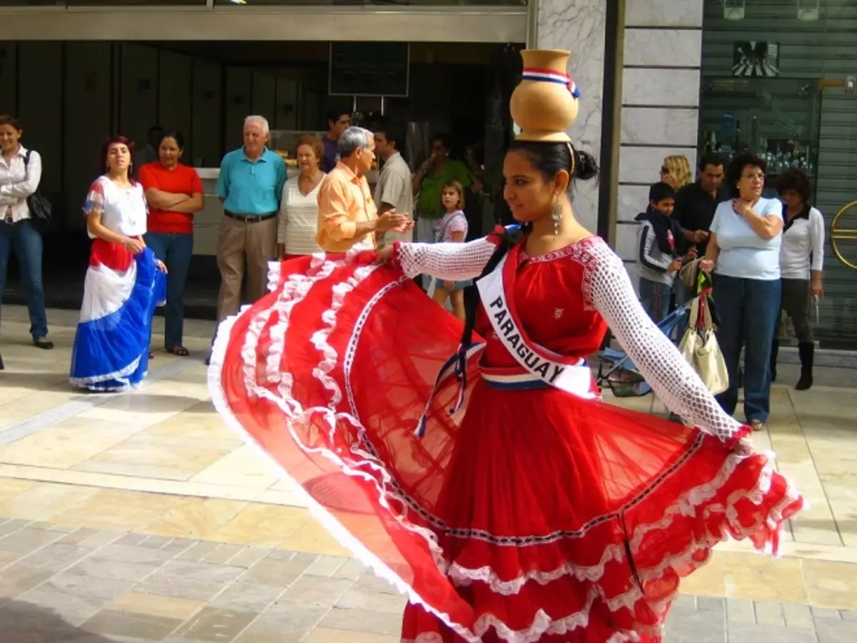 Dance amin'ny vilany eo amin'ny lohany