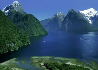 Fjord Milford Sound.