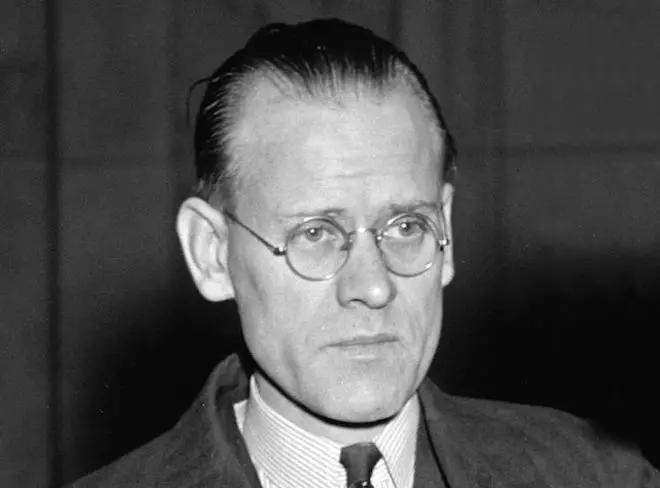 Philo Farnsworth ។