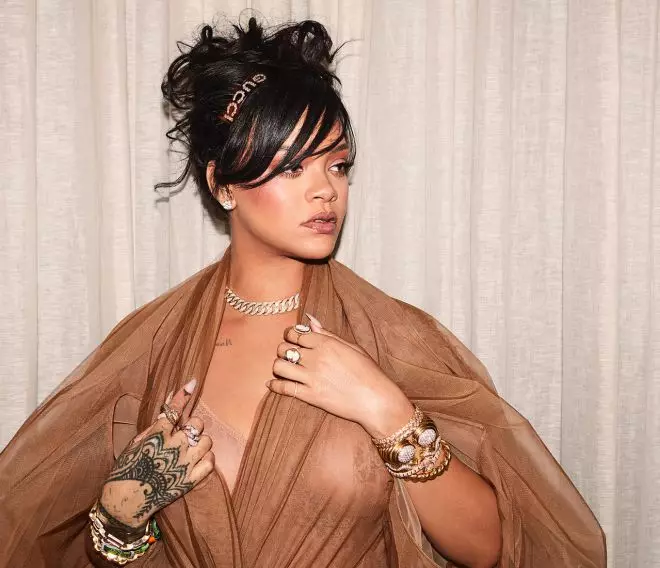 Rihanna a Coacella bikin