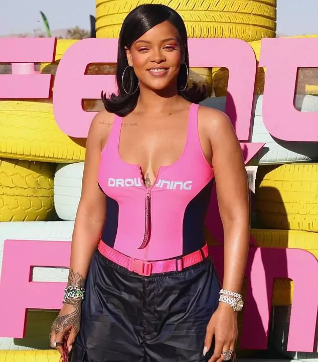 Rihanna na imprezie