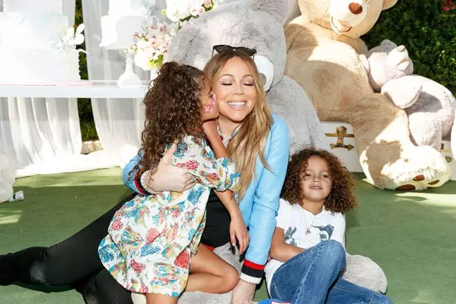 Mariah Carey cu copii