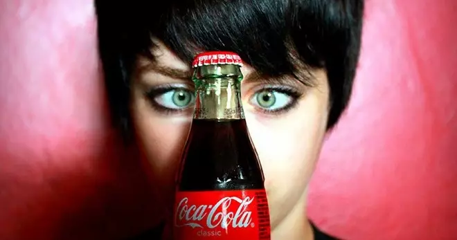 5 Despreuri de sănătate din utilizarea Cola