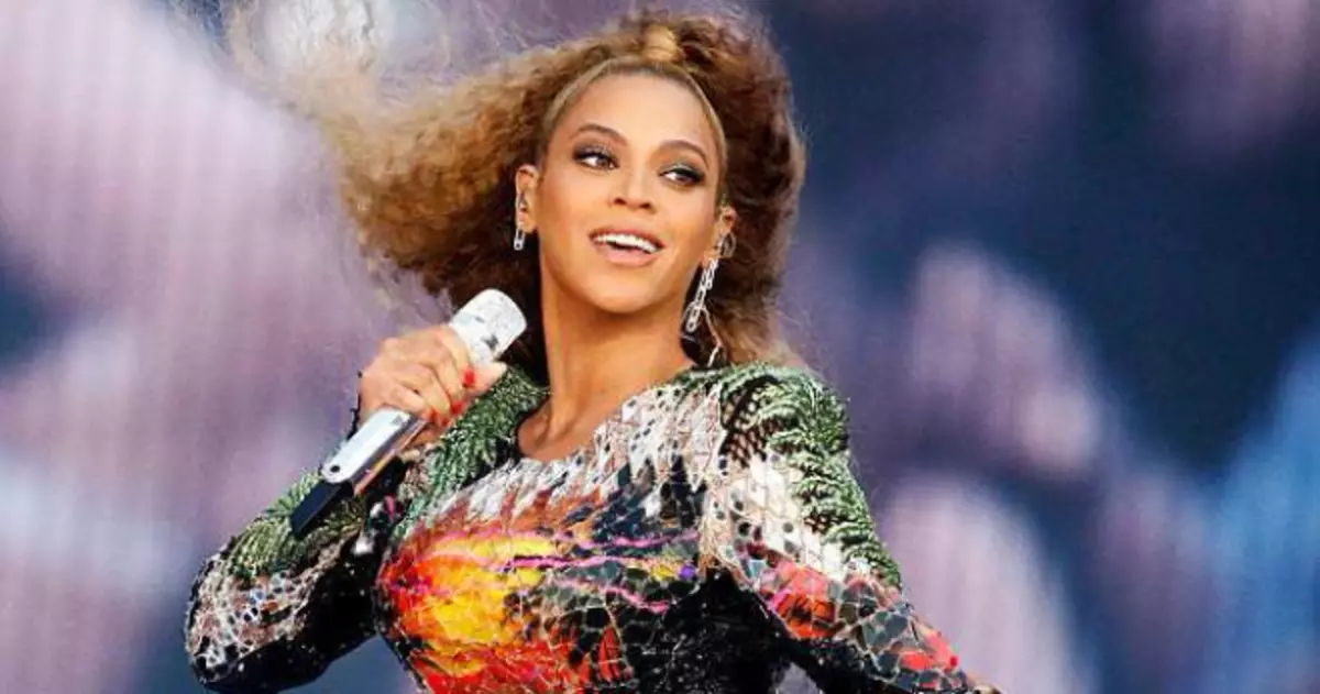 Beyonce ยังคงก่อให้เกิดข่าวลือเกี่ยวกับการตั้งครรภ์ครั้งที่สาม