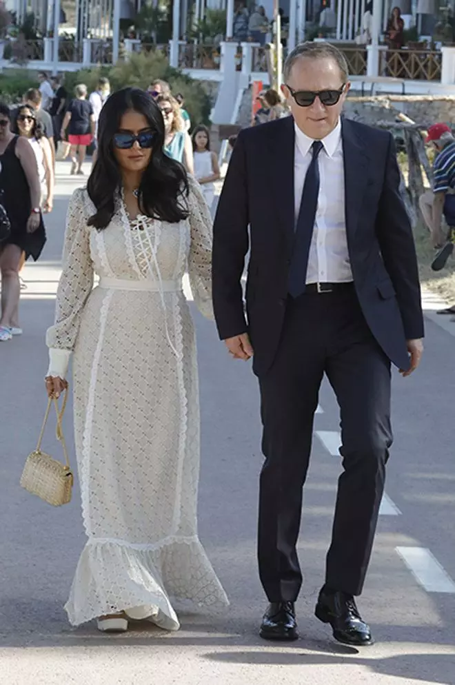 Salma Hayek kaj Francois Henri Pino