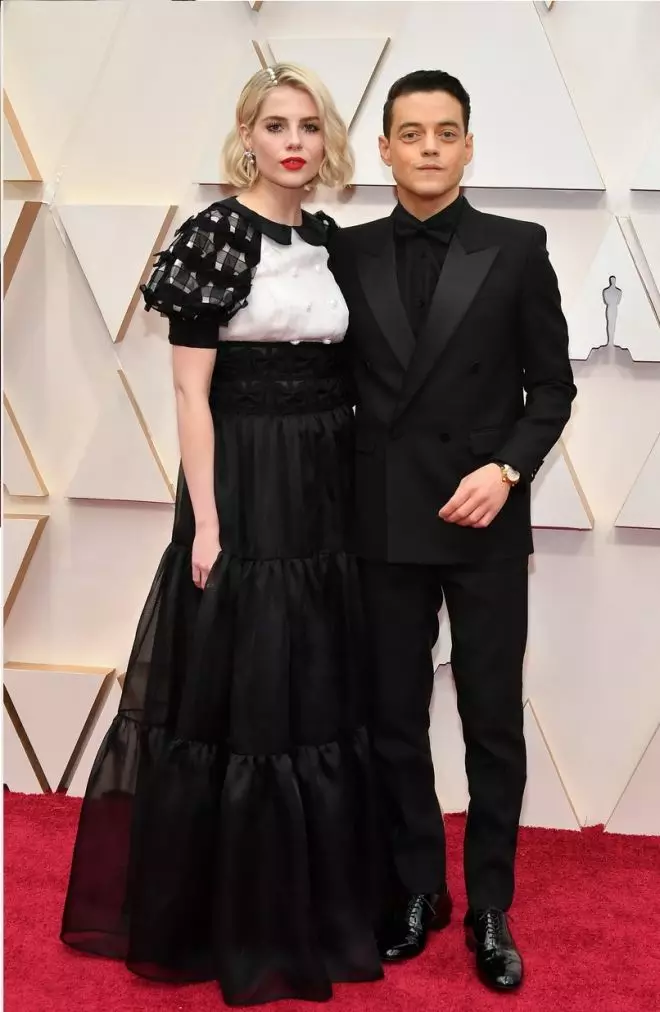 Lucy Bointon和Rami Malek