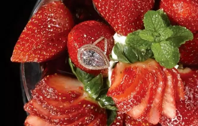 Keninklike Strawberry Arnaud.