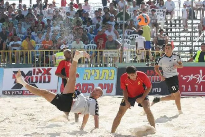 Calcio da spiaggia